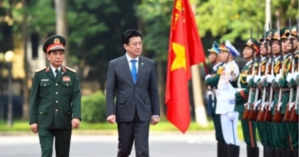 Japanese Minister of Defense Kihara Minoru visits Vietnam