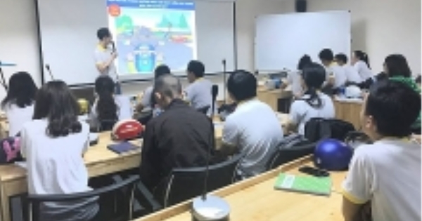 210 university students to become road safety ambassadors for their peers
