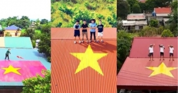 People transform roof into a national flag to celebrate the National Day