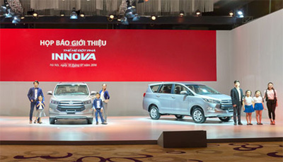 Toyota launches new Innova 2016