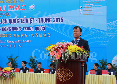 Vietnam-China international trade fair 2015 opens